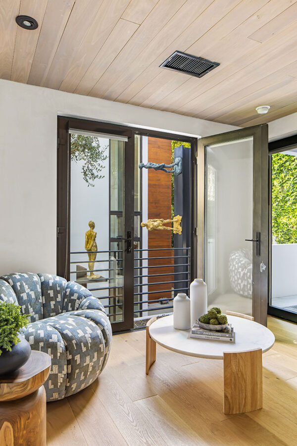 Malibu Residence - Claudia Afshar